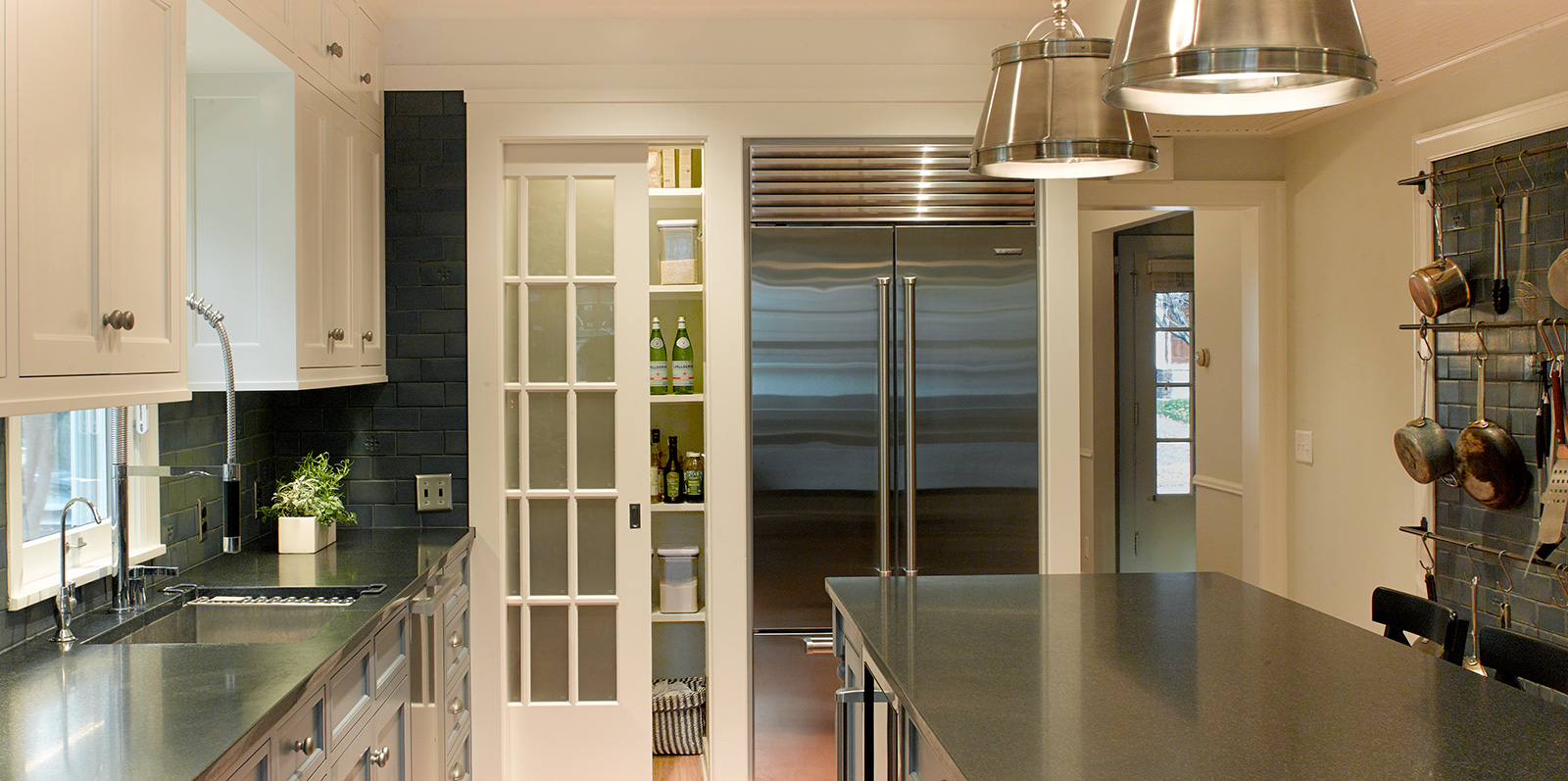 Country Club Kitchen - Rehkamp Larson Architects